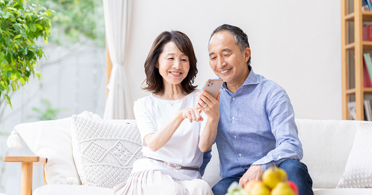 スマホを持っていないシニアの4人に3人が「きっかけがあれば持ちたい」:マピオンニュース